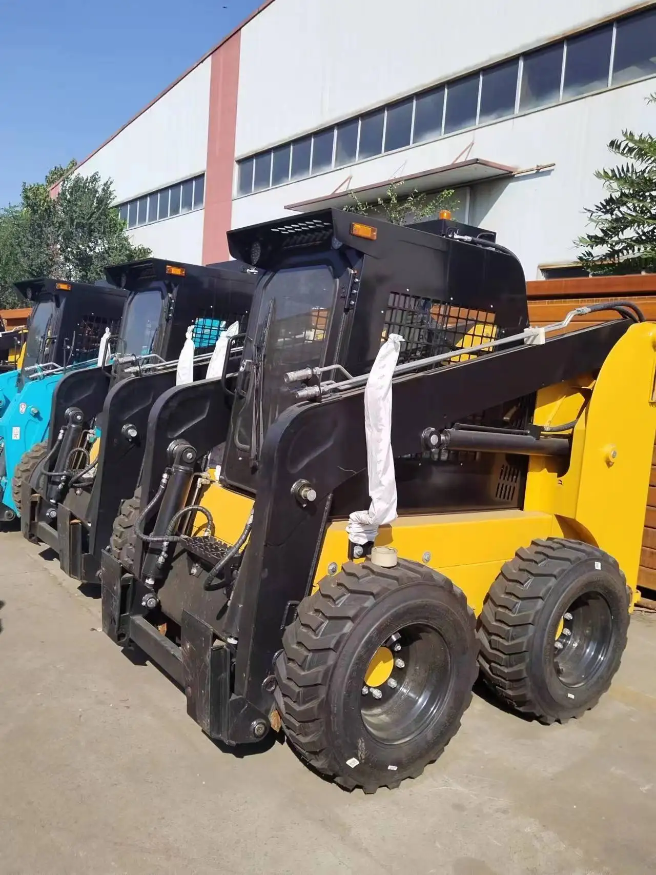 Mini Track Wheel Skid Steer Loader Diesel With Attachment 4 In 1 Bucket ...
