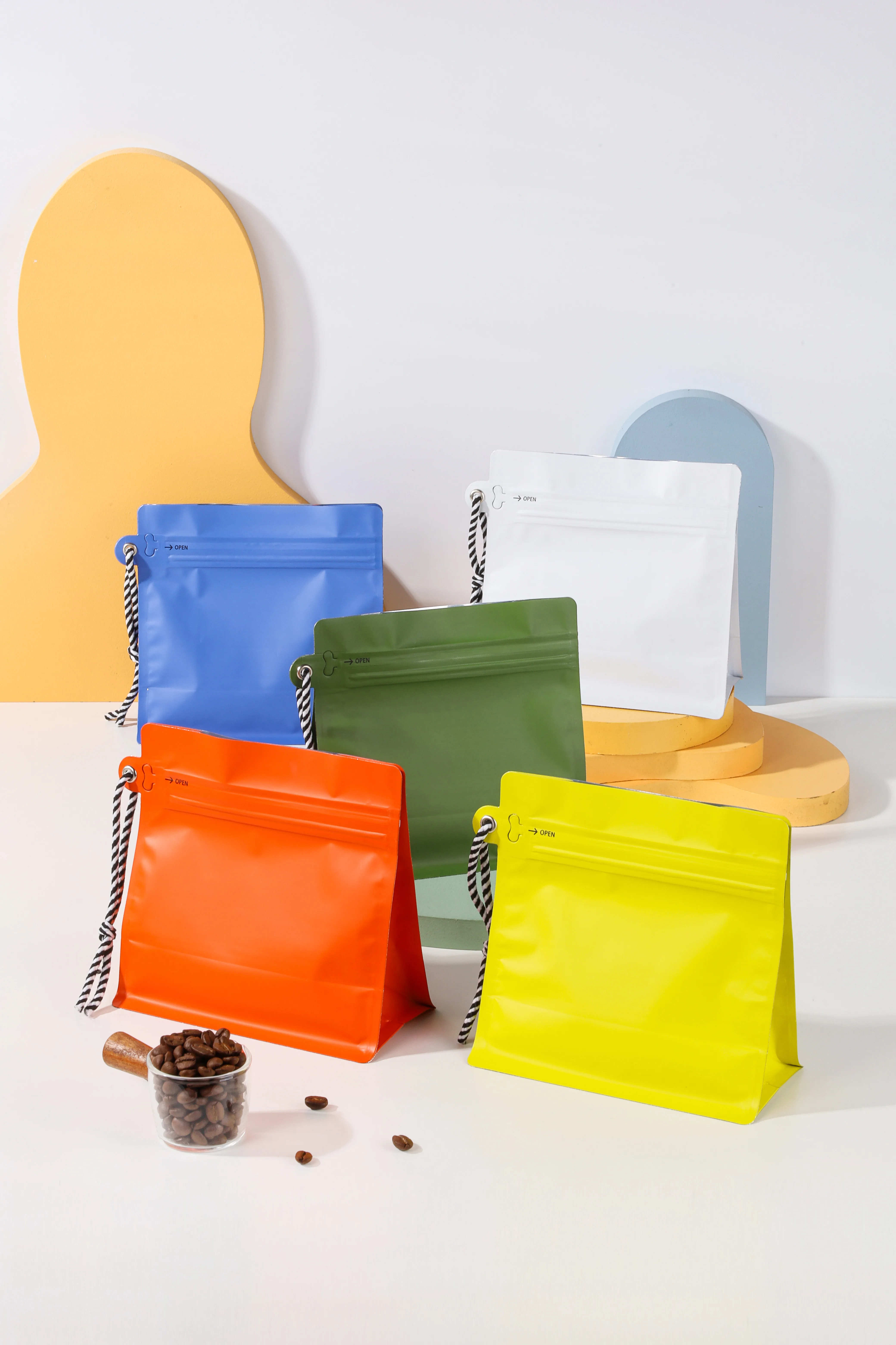 Custom Empty Coffee Bags - Flat Bottom Pouches by Kenzo Pack