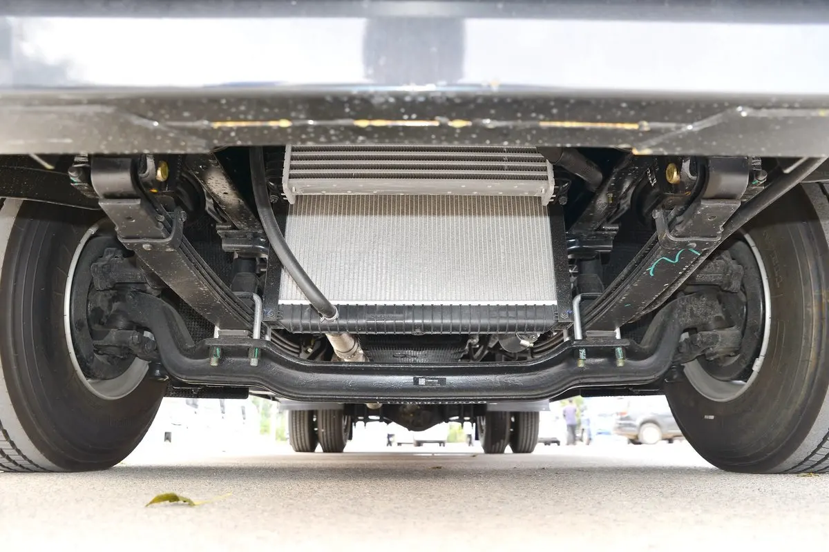 Foton Omar S3 시리즈 해산물 에디션 170hp 4.23m 행 하프 스테이크 경트럭 (중국 Vi) - Buy 트럭 냉동 ...