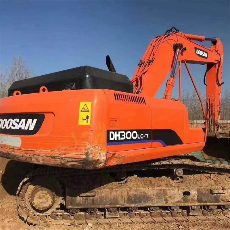 Used DOOSAN DX300 Excavators - 30 Ton Second Hand Diggers