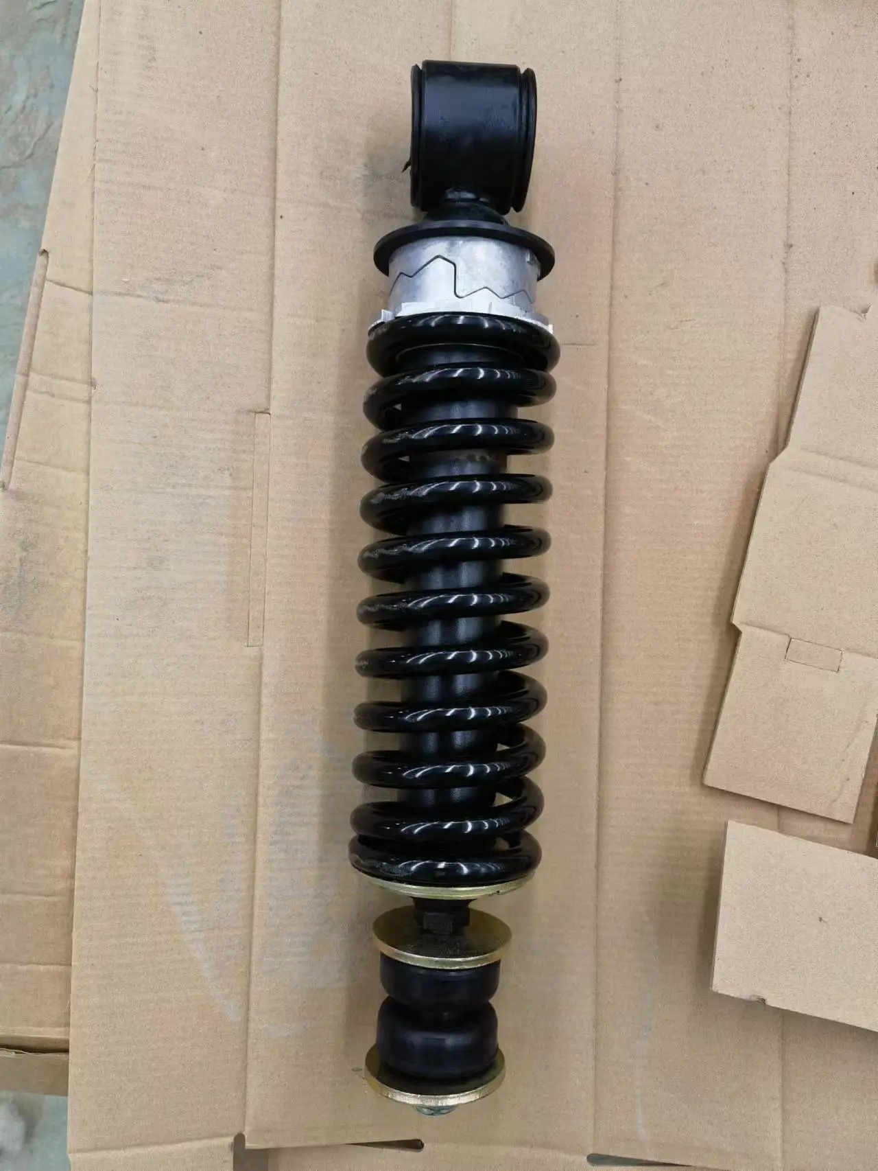 Hotsale Heavy Truck Air Suspension Shock Absorber 1319673 1387326 ...