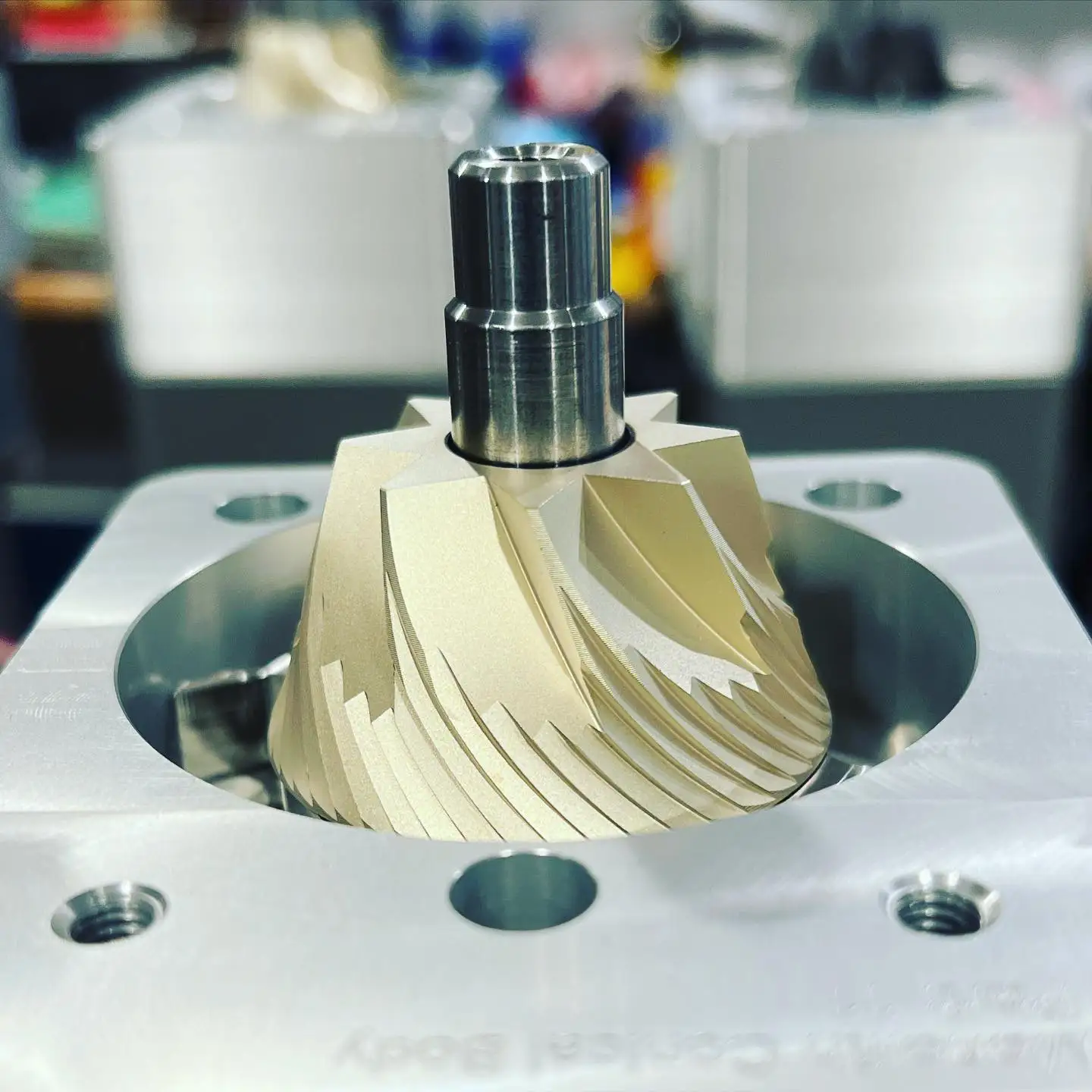 Kafatec Soe Coffee Grinder - Monolith Titan Conical Burr Grinder