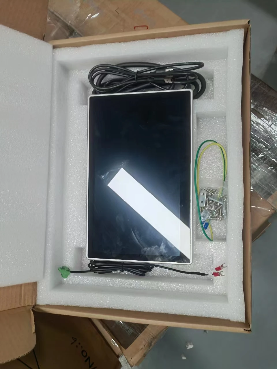 Kintn 21.5 Inch Touch Screen Monitor Ip65 All-aluminium Or Injection ...