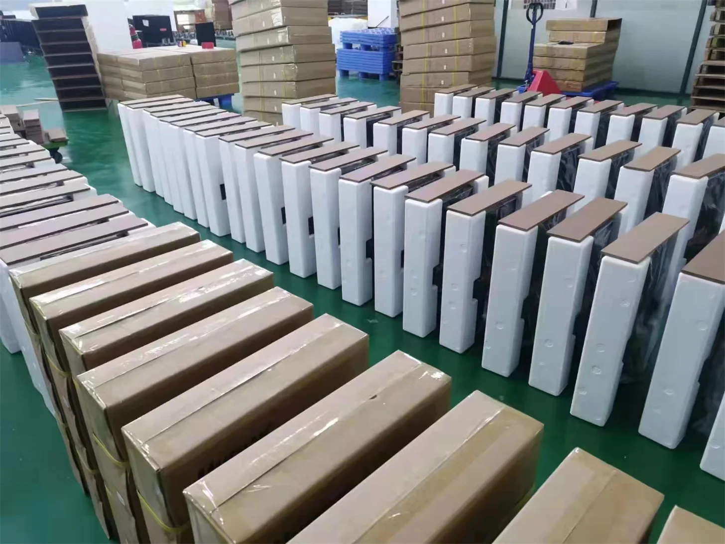 Genuine Screen Lifter - Ideal for Video Conference Systems