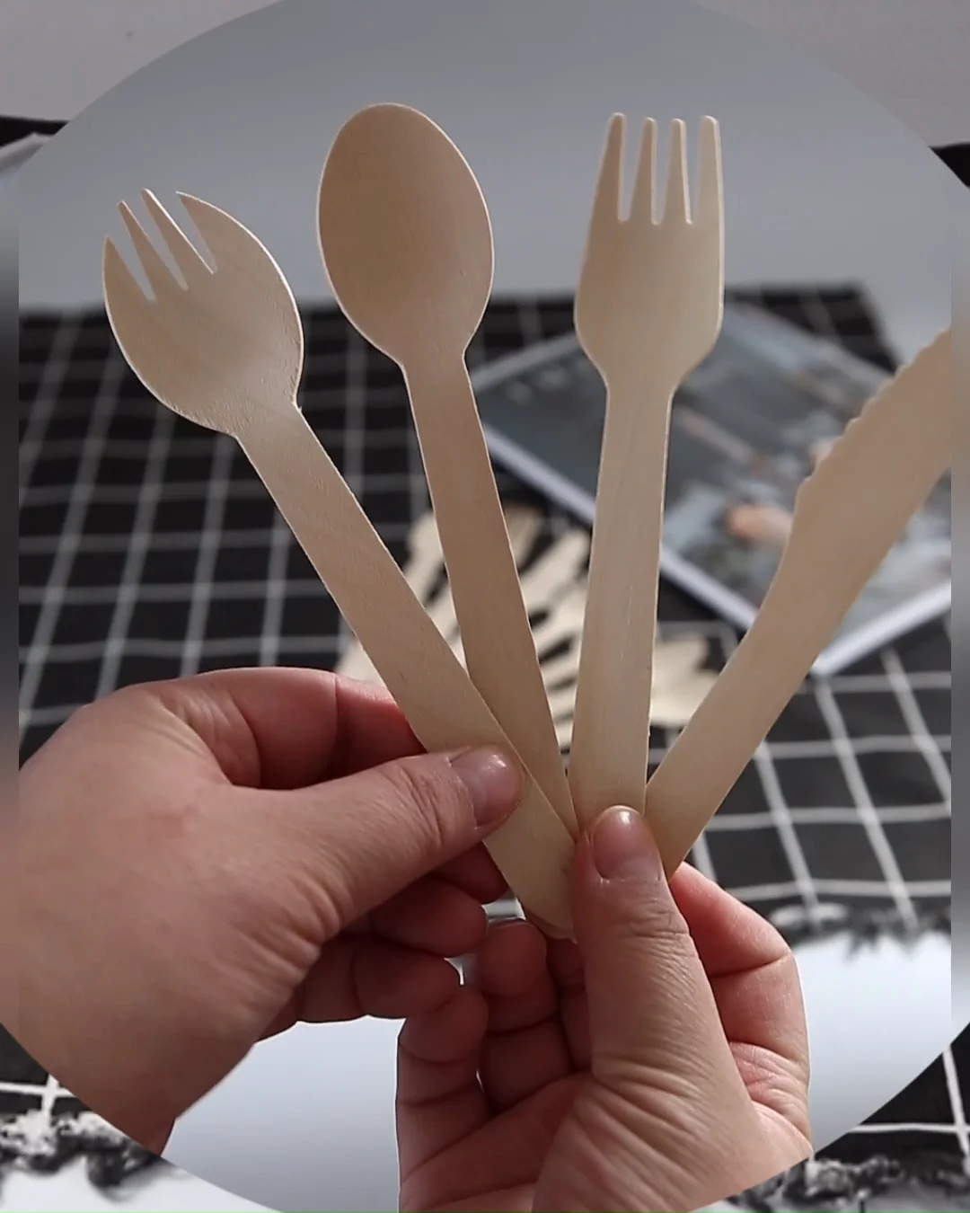 Disposable Wood Mini Ice Cream Wooden Spoon One Time Use Wooden Cutlery ...