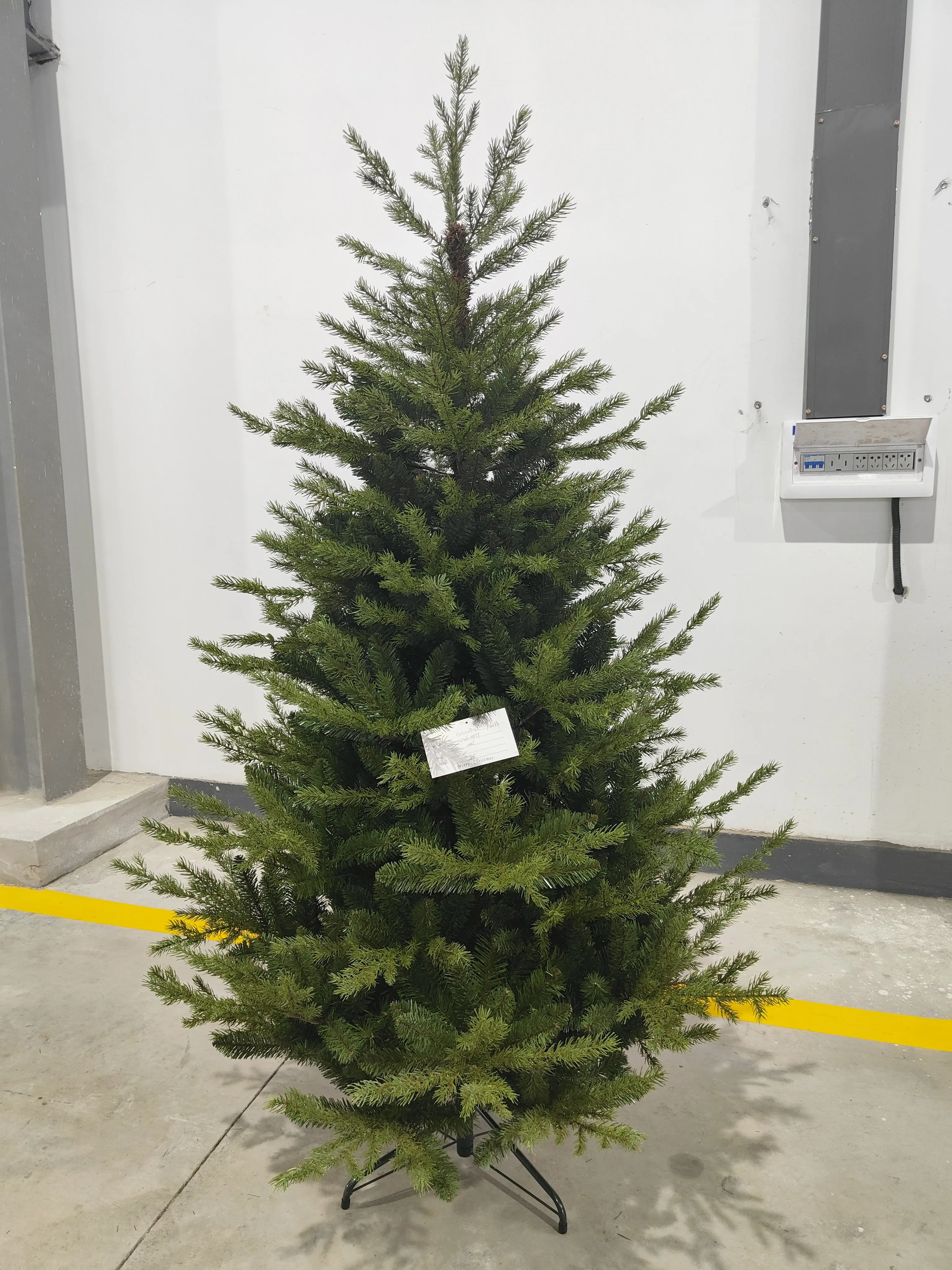 Luxury Artificial Xmas Tree For Holiday Decoration Snow Flocked ...