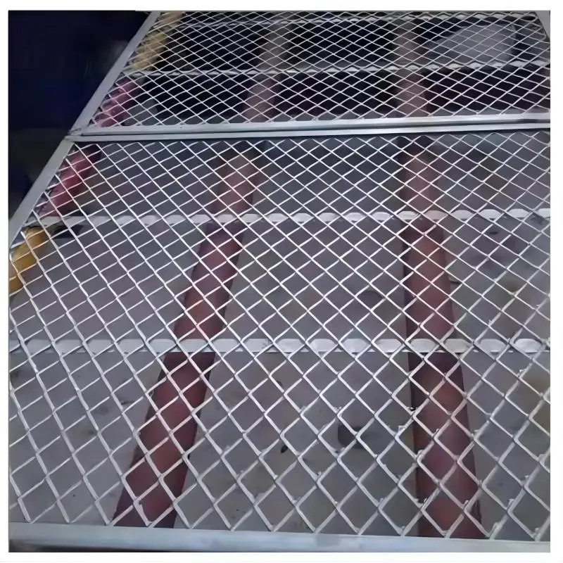 Expanded Metal Decking Metal Ramp Honeycomb Expanded Metal Mesh ...