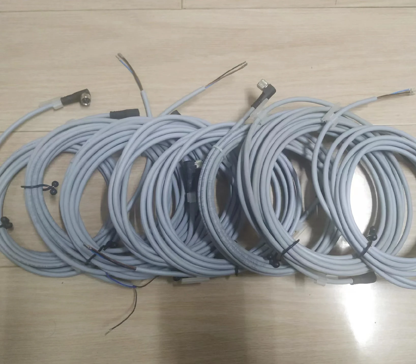 Ffesto- Proximity Sensor Connecting Cable Sme-8m-ds-24v-k-2.5-oe 543862 ...