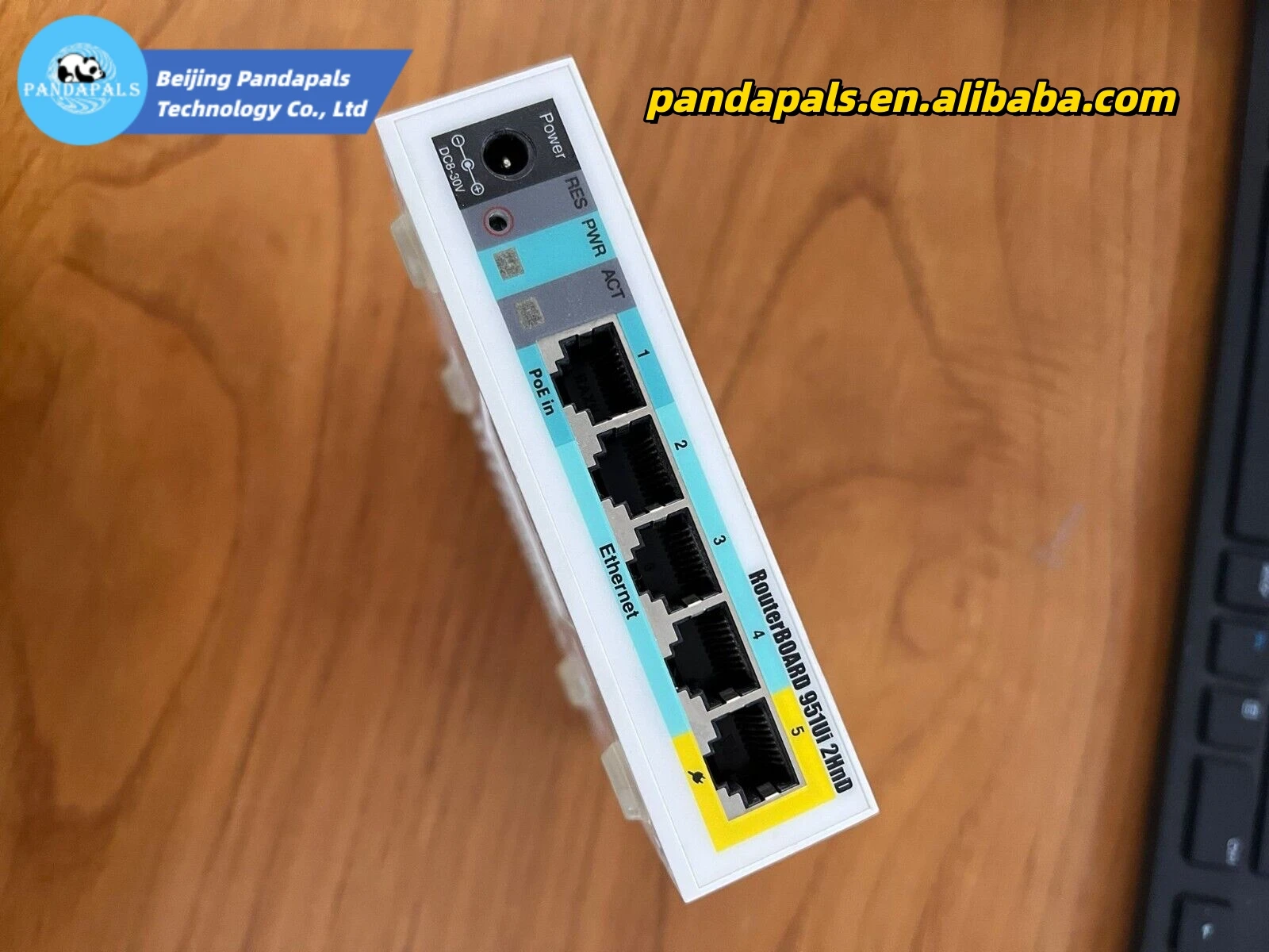 Mikrotik Rb951ui-2hnd Router - 5 Ethernet Ports & USB