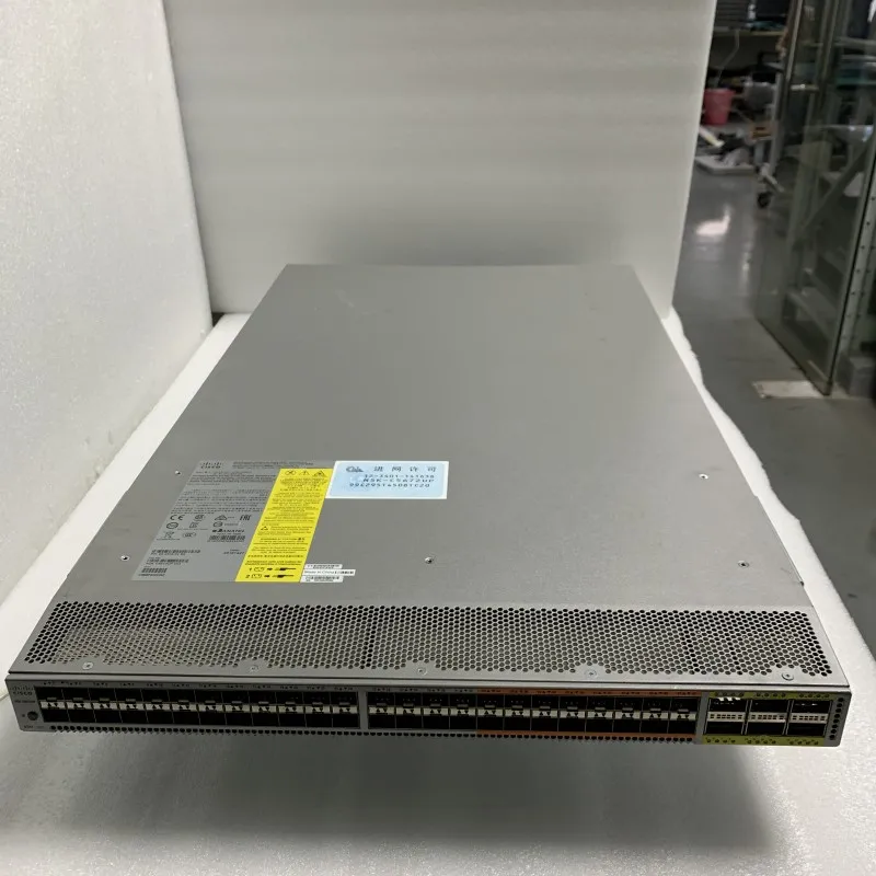 Used Cis Co N5K-C5672UP Switch - 32 10-Gbps Ports, 16 Unified