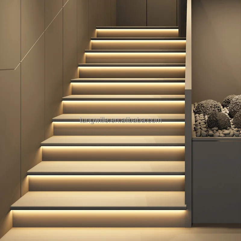 Black LED Aluminum Extrusion Stair Nosing for Cinema Steps