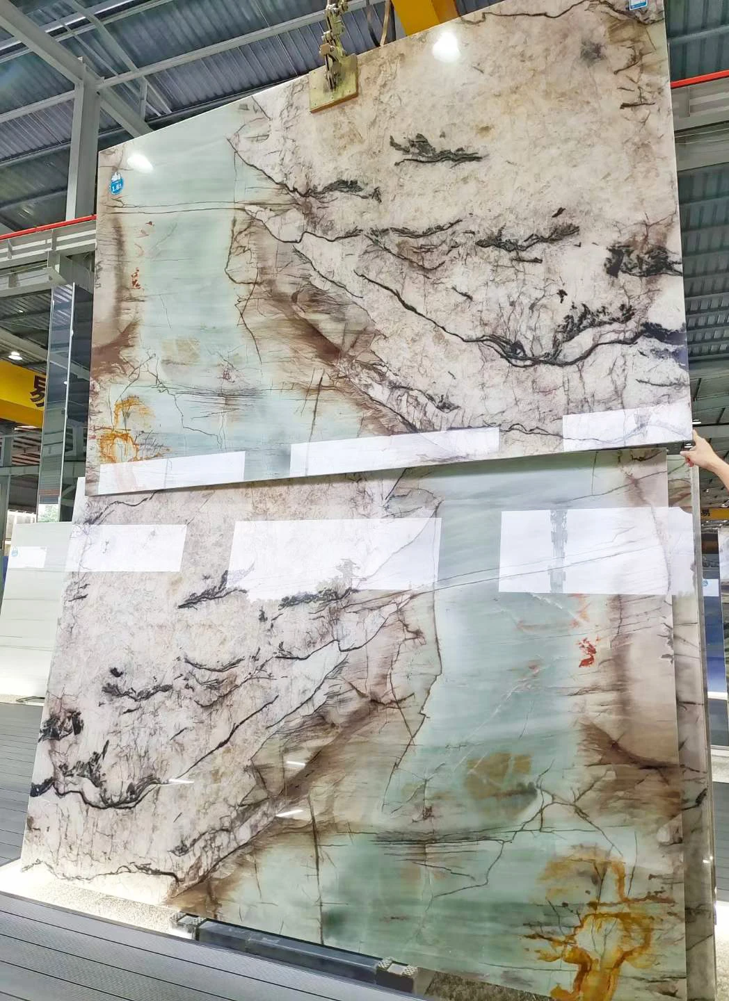 Tiffany Marble Background Laguna Crystal Quartzite Backlit Feature Wall ...