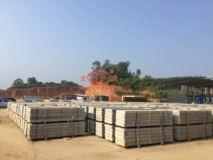 Precast Lightweight Concrete Fence Panel Livestock Precast Slab Making ...