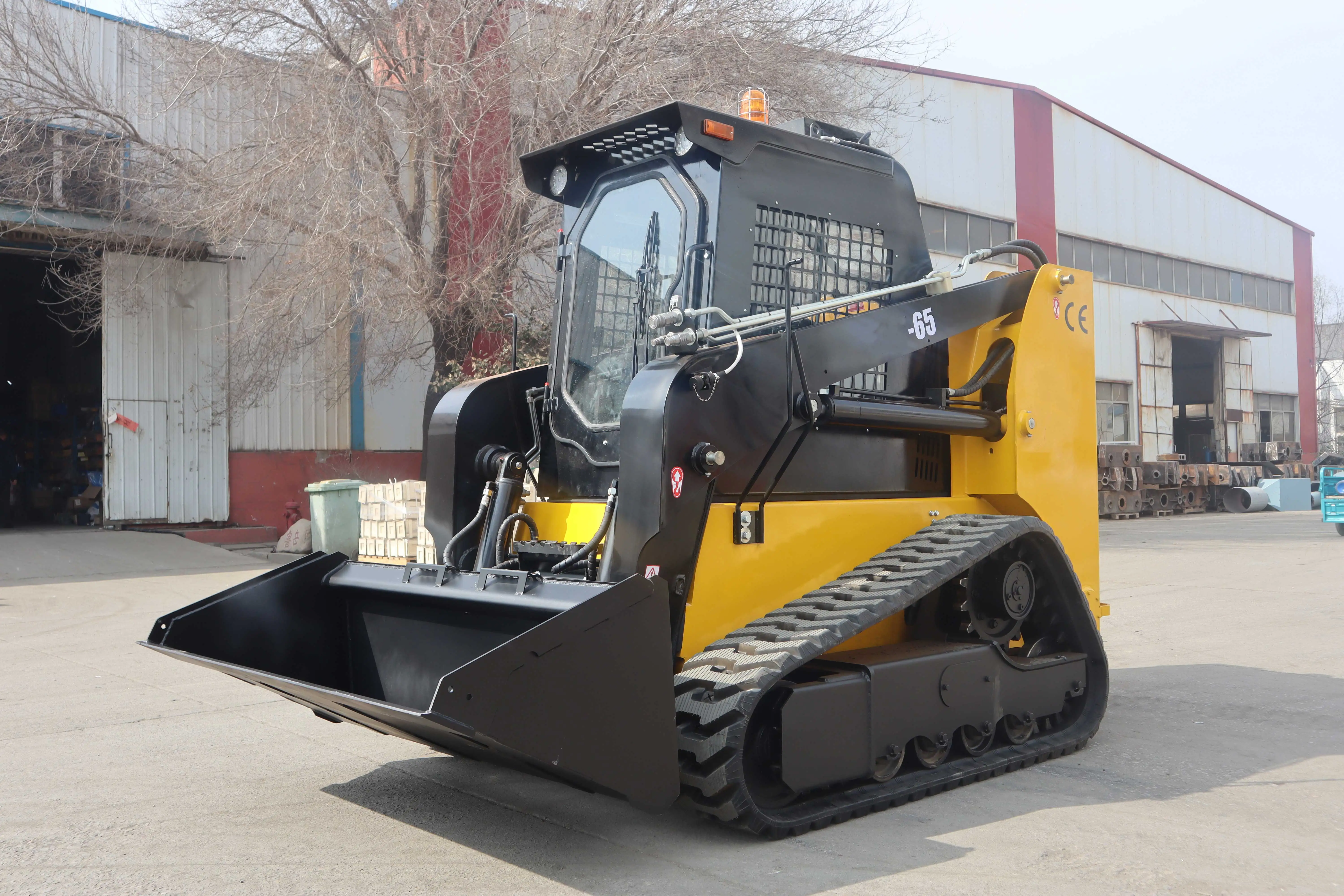 EPA High Performance Track Loader - 140hp Compact Solution
