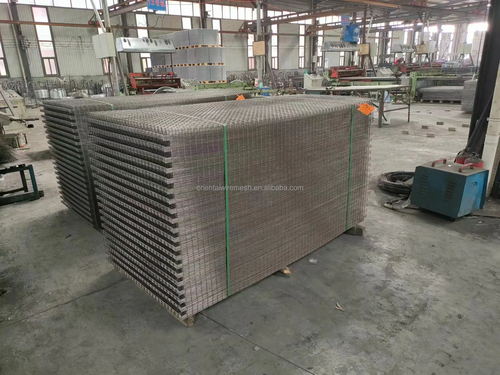 Welded Wire Mesh - Durable Metal Mesh for Construction