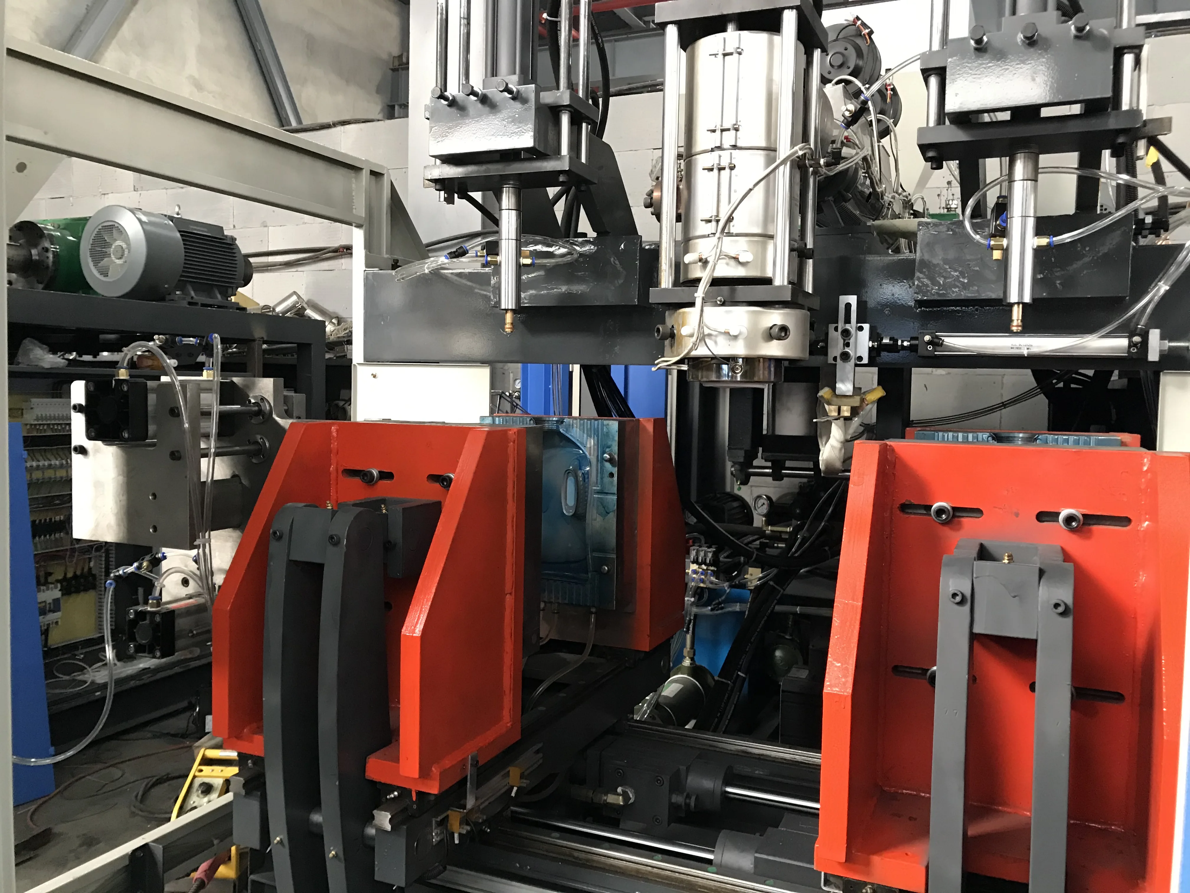 Extrusion Plastic Blowing Moulding Machine Fully Automatic High Speed Extrusion Blow Molding ...