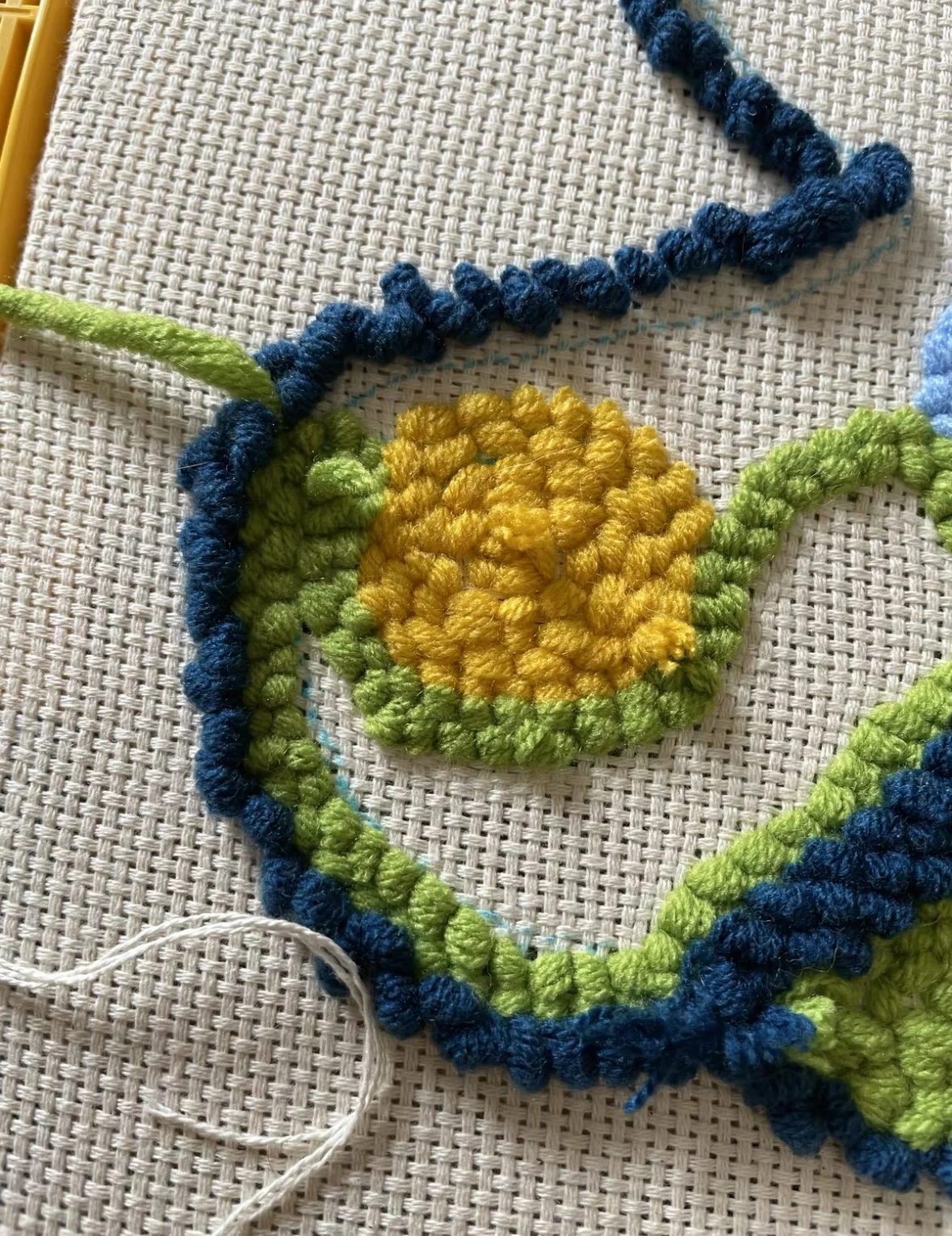 Hot Sale Punch Needle White Monk Tufted Cotton Polyester Primary Carpet ...