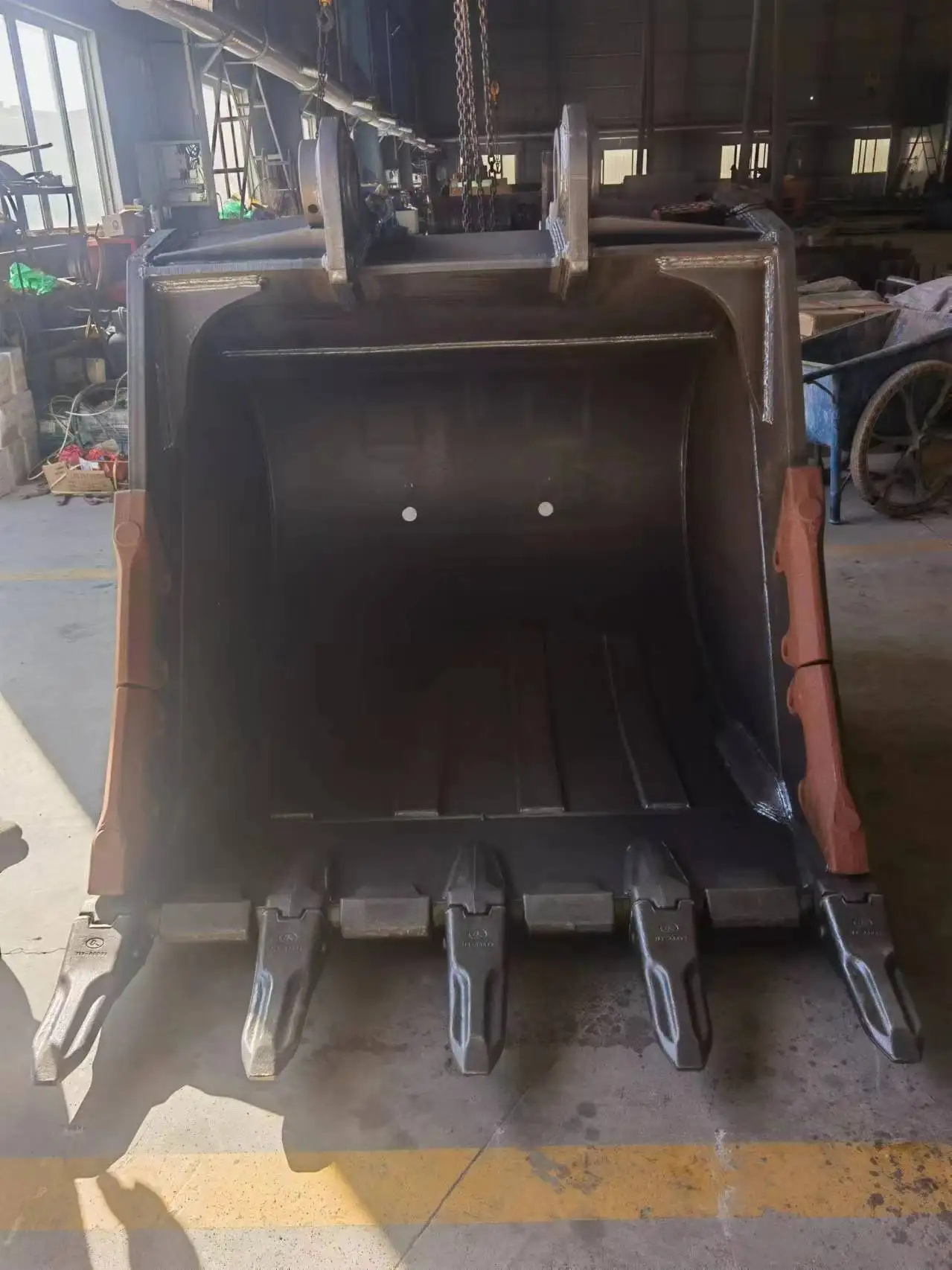 Excavator Tilting Bucket Excavator Heavy Duty Bucket/ Rock Bucket With ...