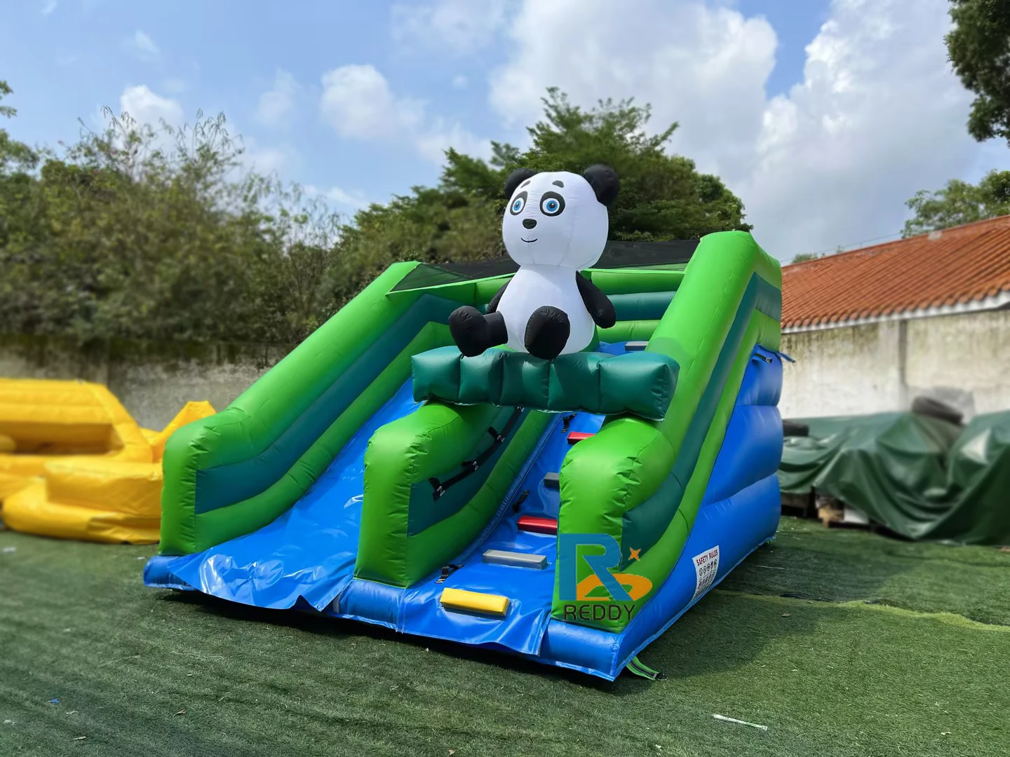 Factory Price Commercial Grade 5k Giant Outdoor Inflatable Theme Park ...