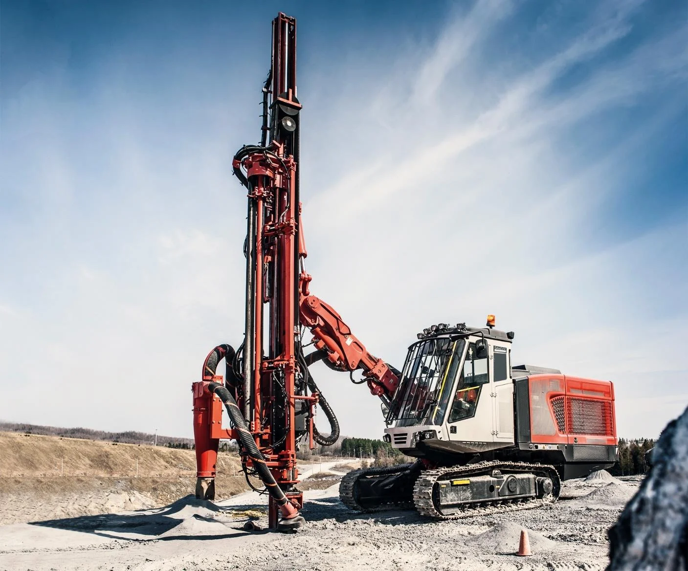 Surface Blast Project Hydraulic Drill Rig Development Machine Mobile ...