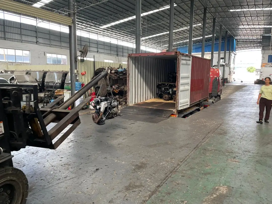 Used 4y Complete Engine Assembly For Toyota Hiace 4y Petrol Engine ...