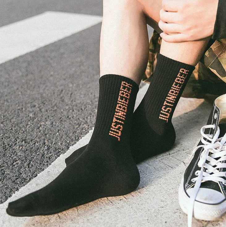 2023 New Trend Cotton Skateboard Couple Socks Unisex Street Corner ...
