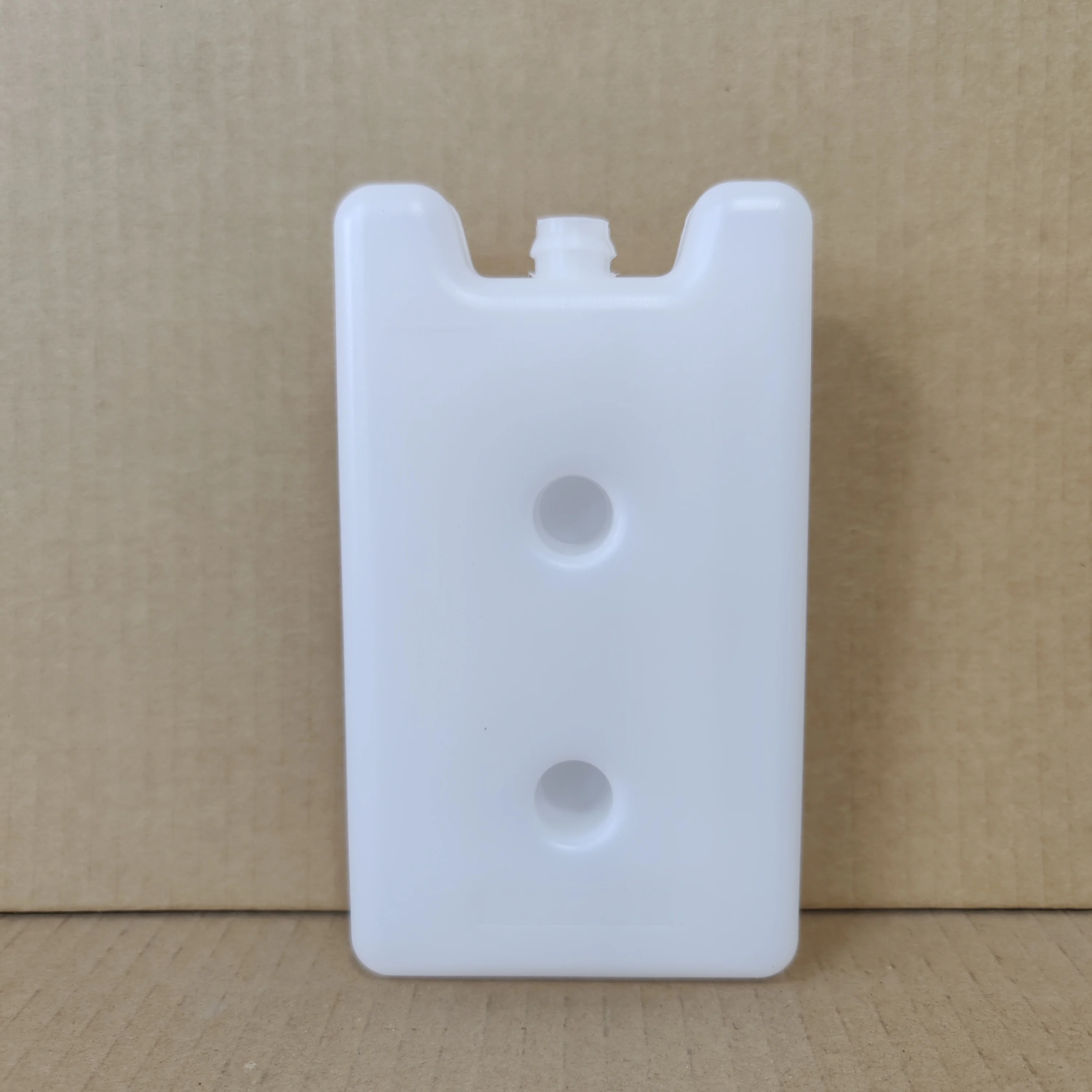 Phase Change Material PCM Ice Packs for Efficient Cooling