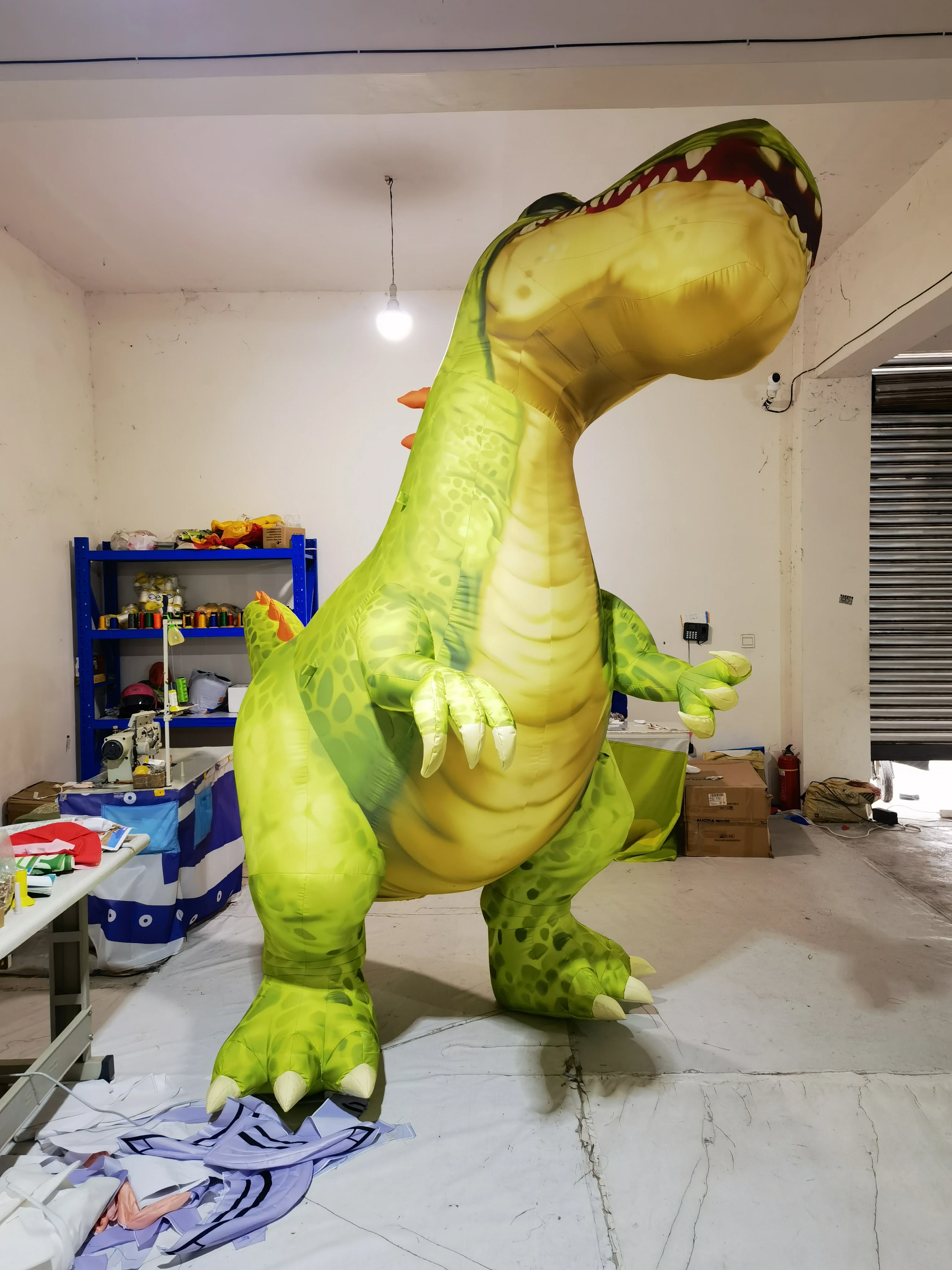 Customized Inflatable Tyrannosaurus Rex Inflatable Cartoon Dinosaur ...
