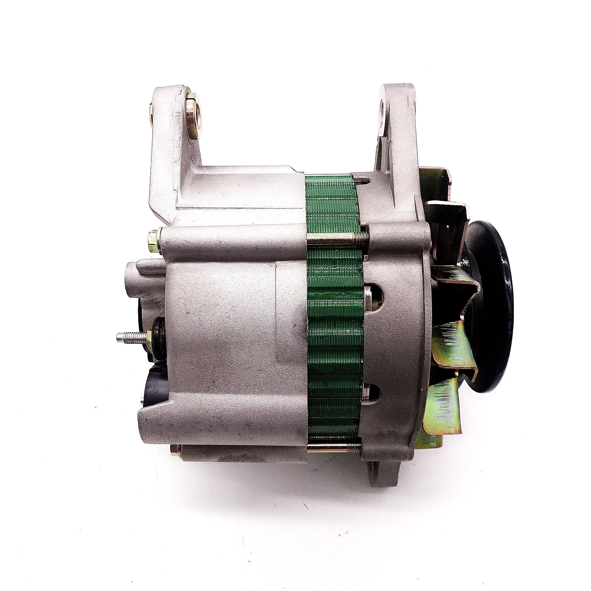 Alibaba.com: T64501023 12V 5kW car dynamo generator for trucks ...