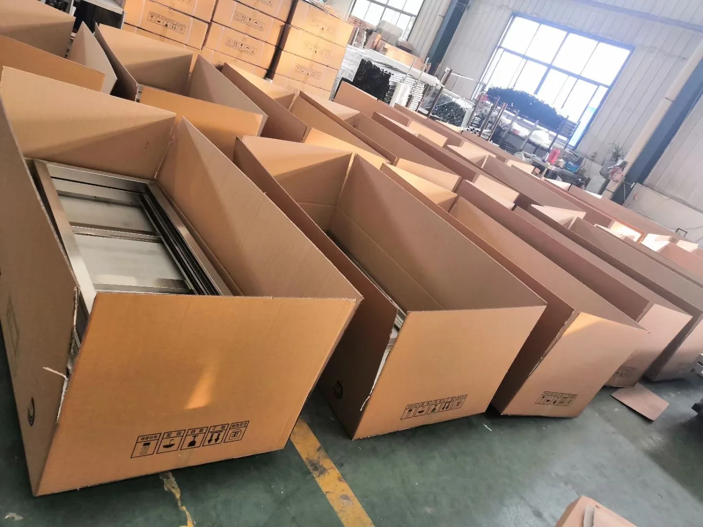 Commercial Kitchen Three Level Work Table/commercial Food Preparation ...