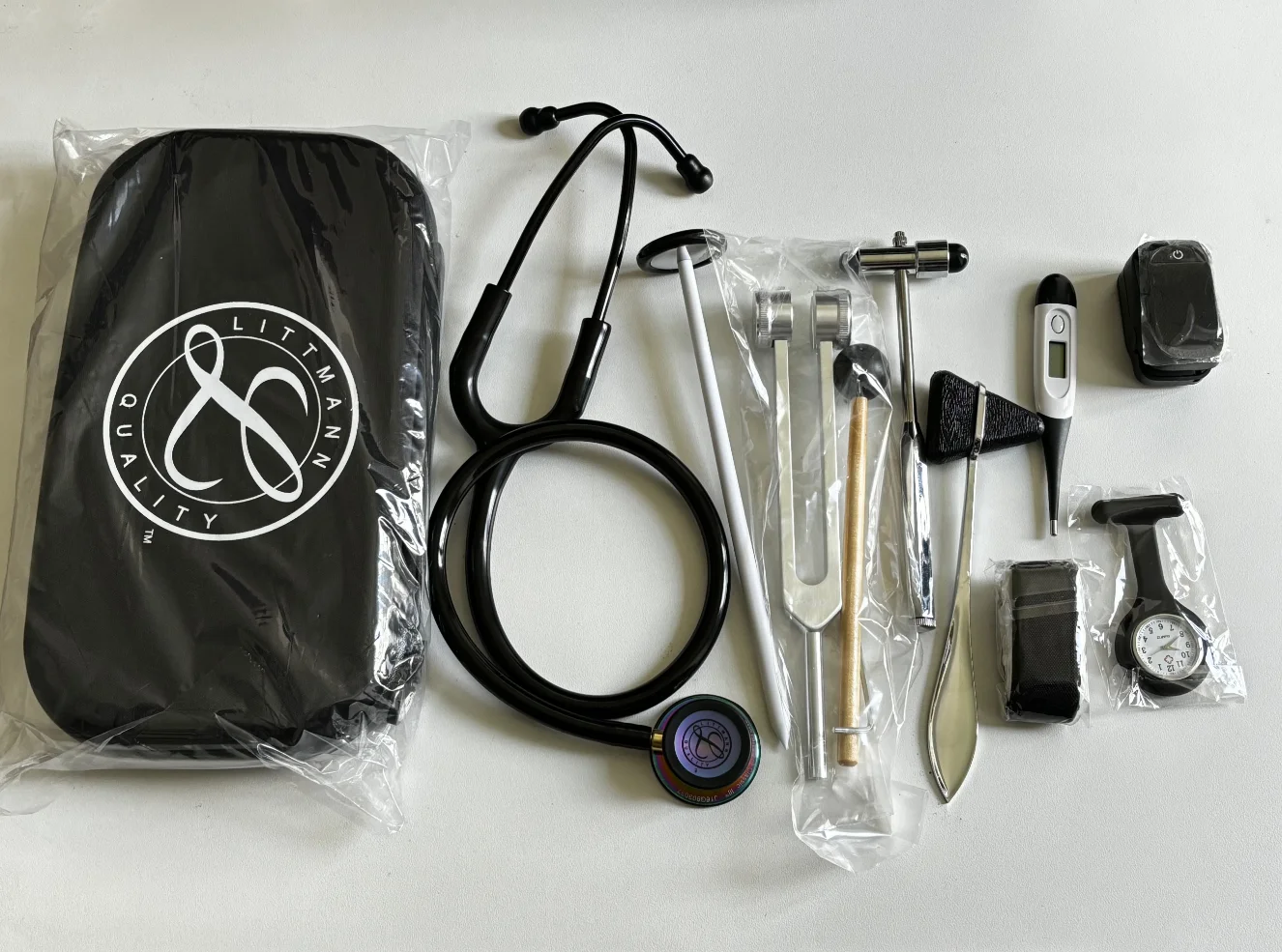 Medical Estuche Para Estetoscopio Hammer Tuning Fork Led Flashlight ...