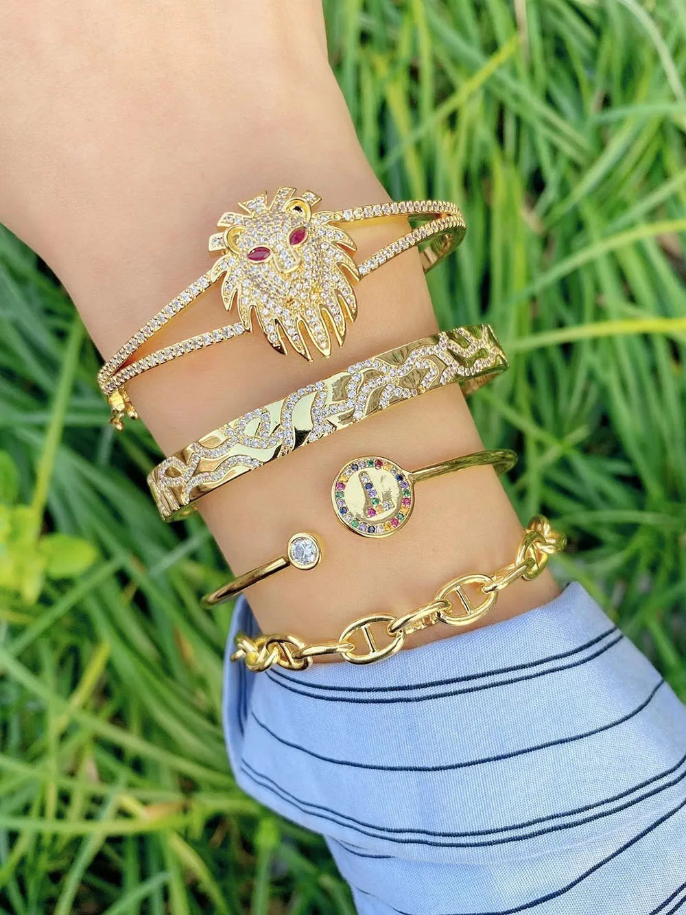 18k Gold Plated Round Shape Zircon Trendy Snap Cuff Open Bangle Bracelet - Buy 18k Gold Plated ...