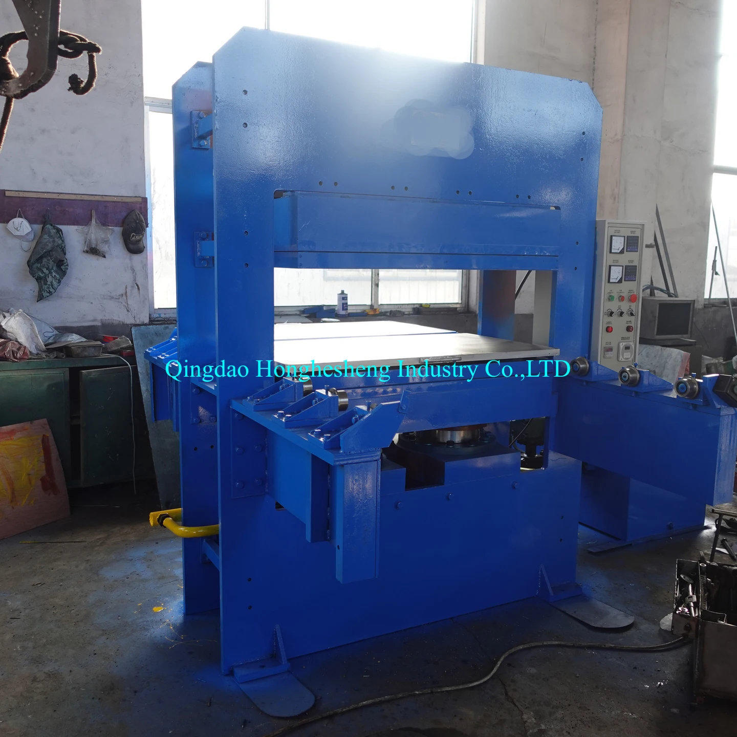 400T Hydraulic Rubber Press Machine - Efficient Vulcanization