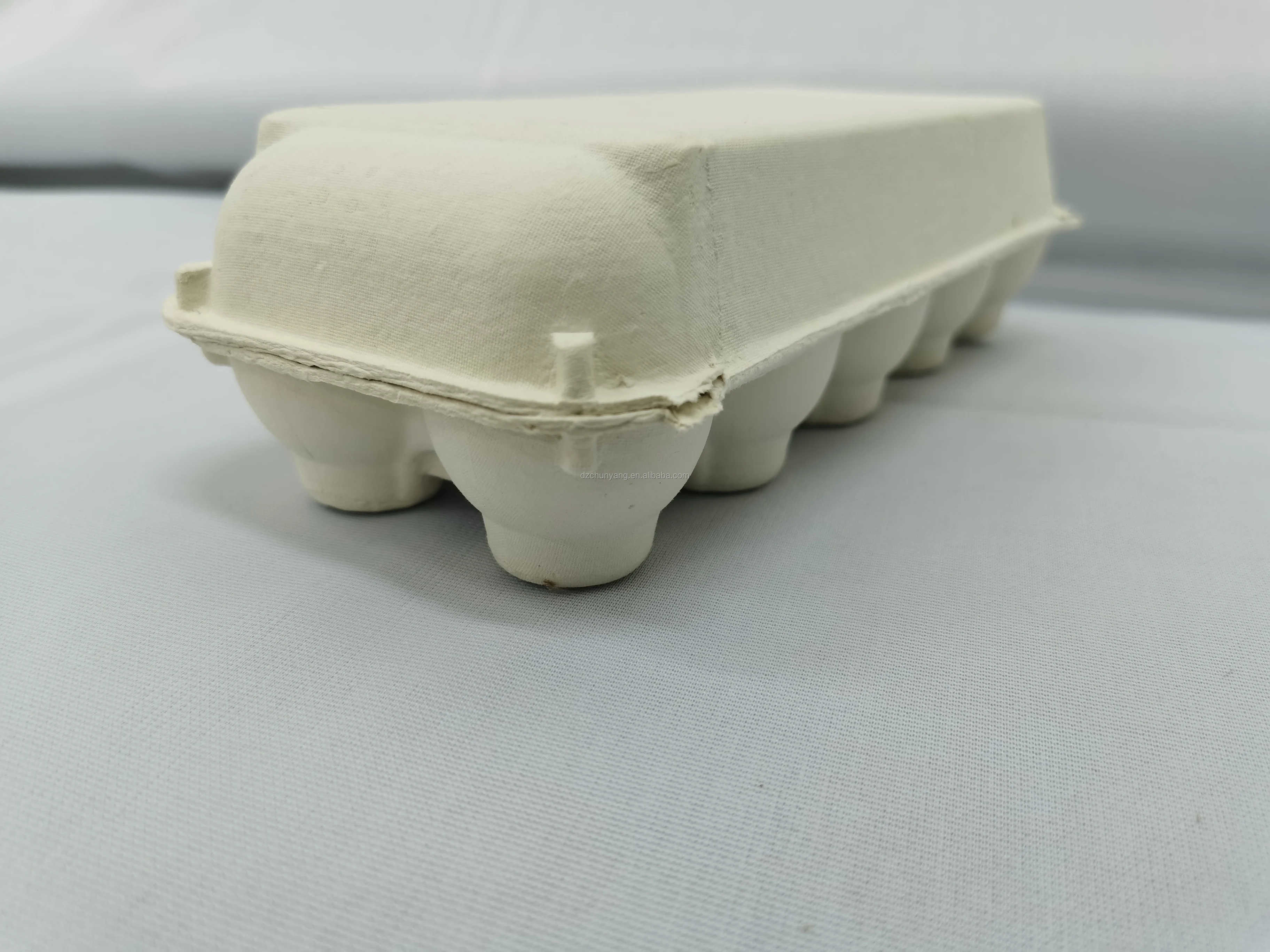 Hot Sale Low Price Colorful 6/ 10 /12/ 15/ 30 Cells Paper Pulp Egg ...