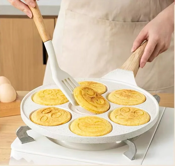 Seven Hole Smiling Face Pancake Frying Pan Non-stick 7-hole Long Handle ...
