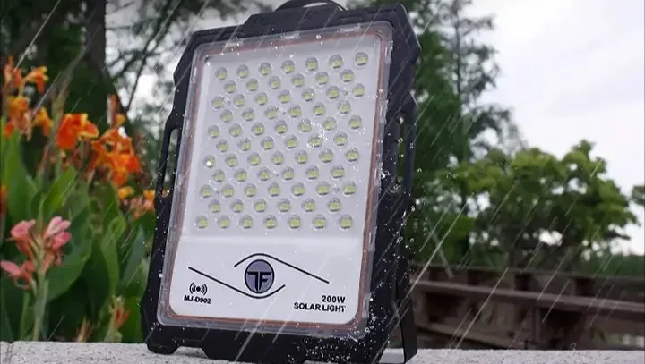 Omsen 2024 New Stadium Solar Flood Lights 1000w 2000w Led Solar Street ...