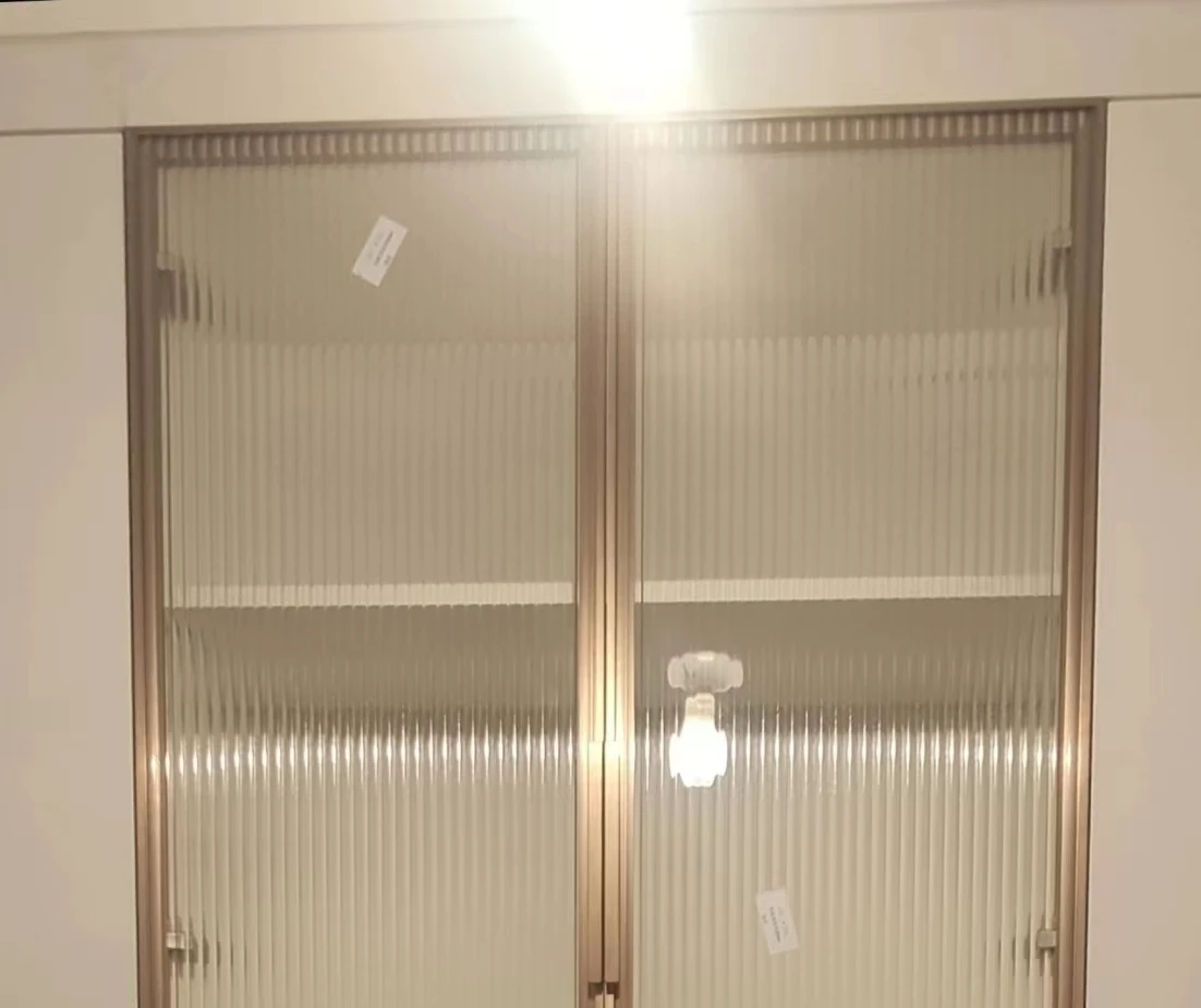 3D Privacy Protection Fluted Glass Film - Self Adhesive