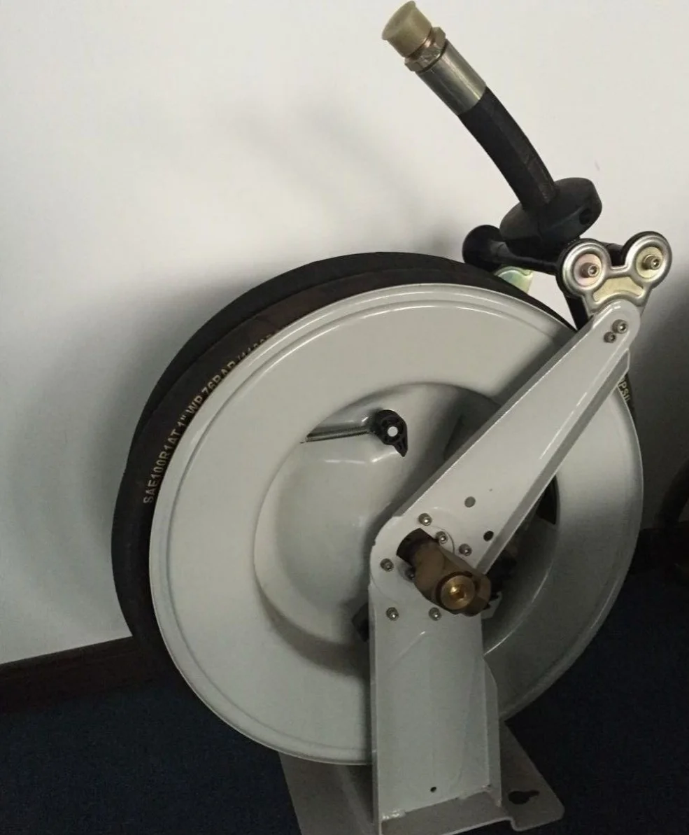 Manual Engine Oil Hose Reel With Dual Arm Fuel Truck Hose Reel 1/2'',3/ ...