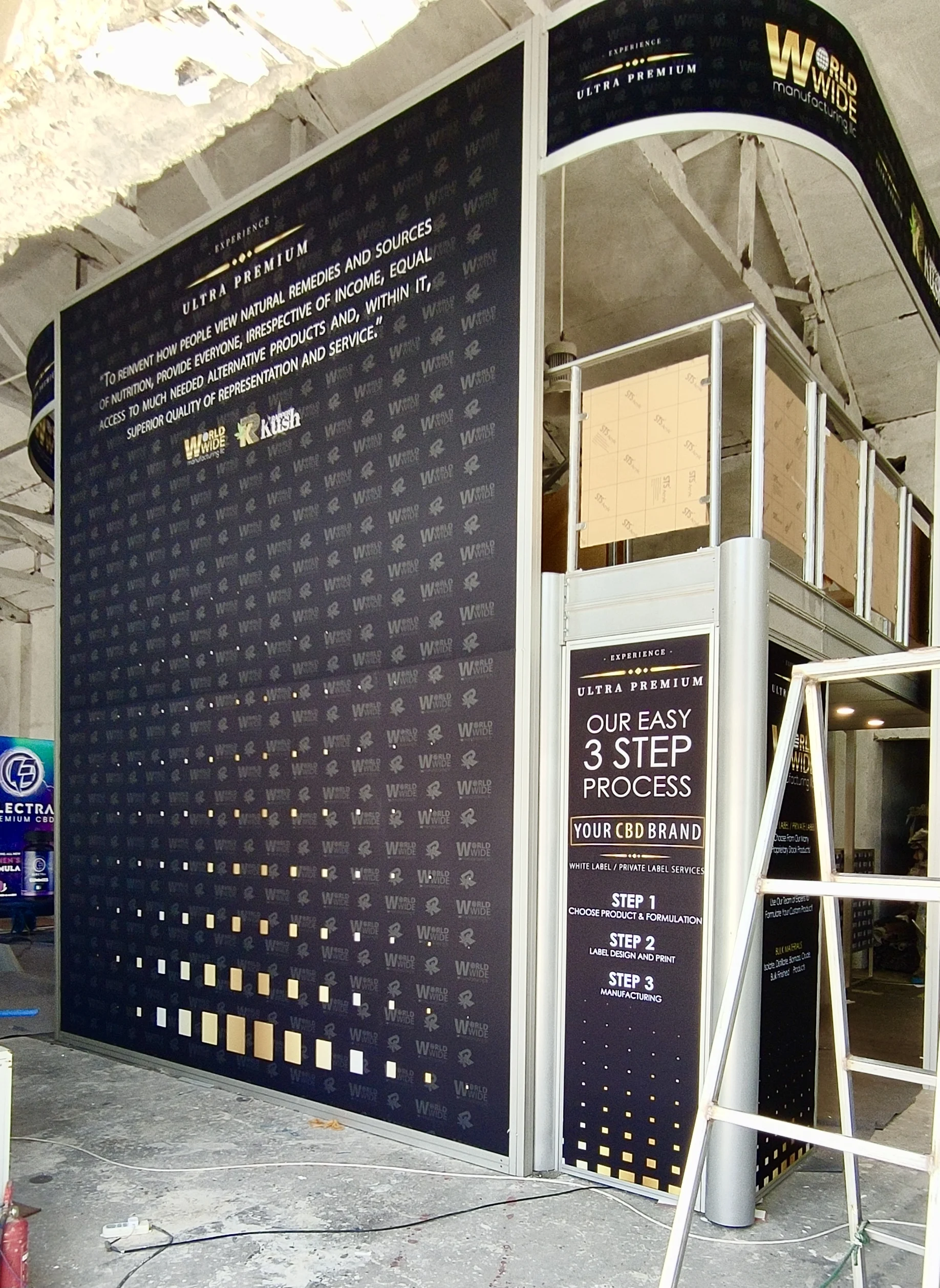 Large Trade Show Booth - Double Deck Aluminium Display