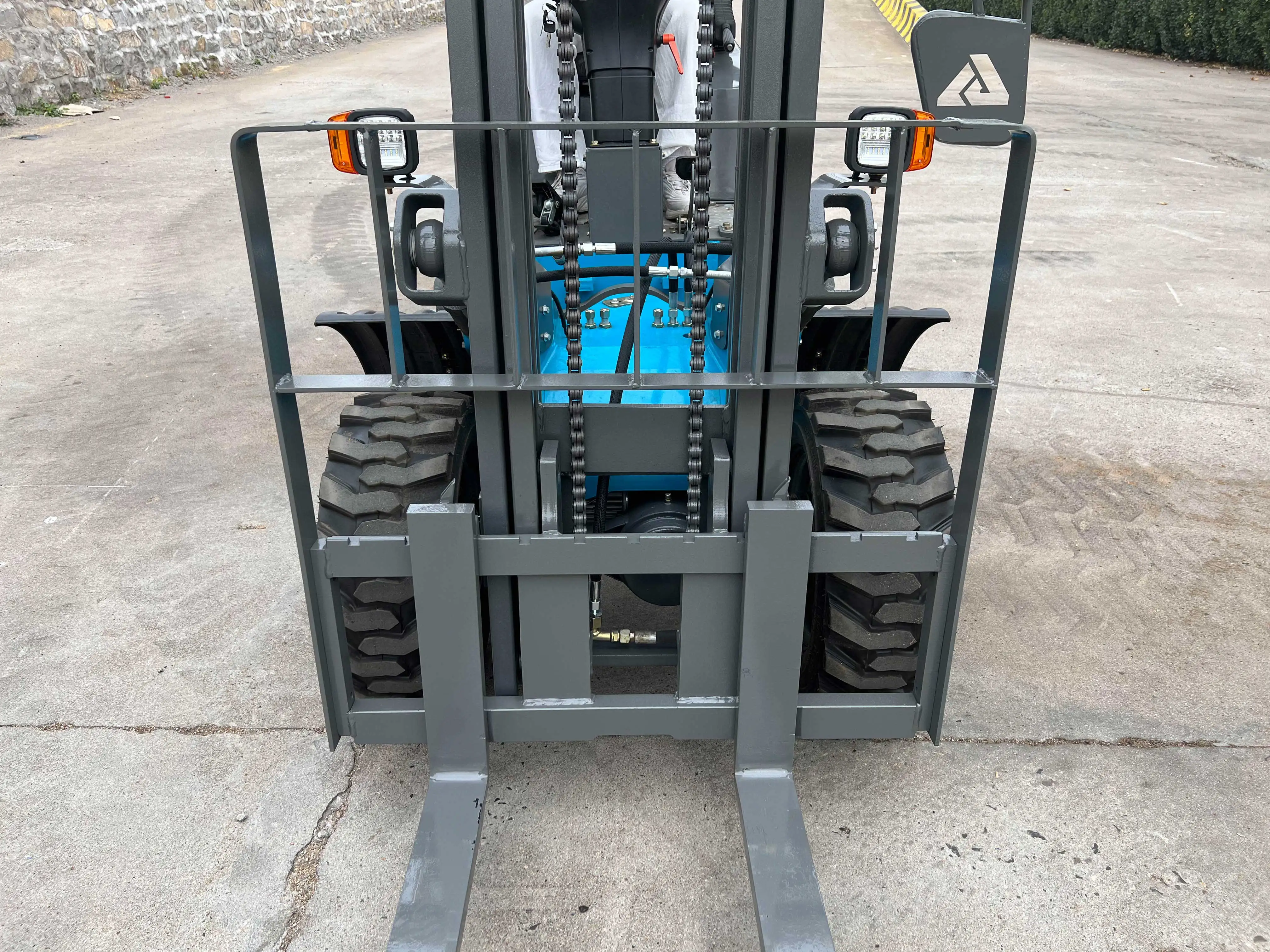 Aolite Fl12 Electric Forklift Loader Electric Mini Front End Compact ...