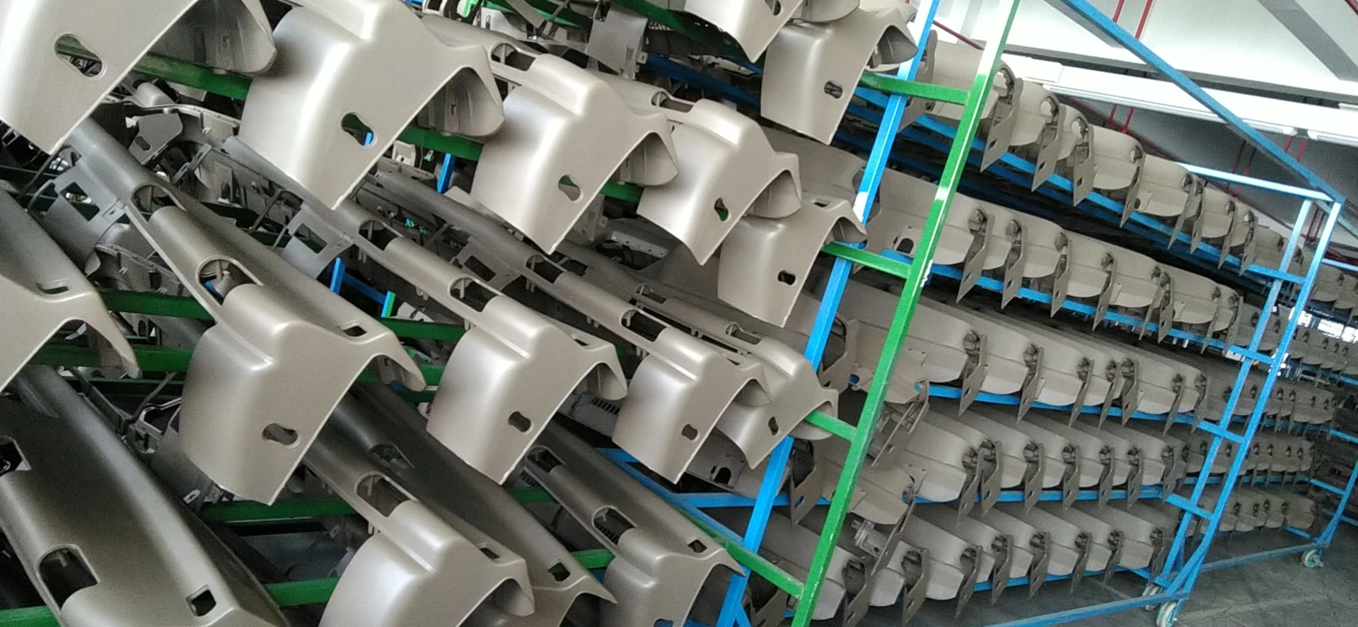 Shop Truck Body Parts for Isuzu, Hino, and Mitsubishi