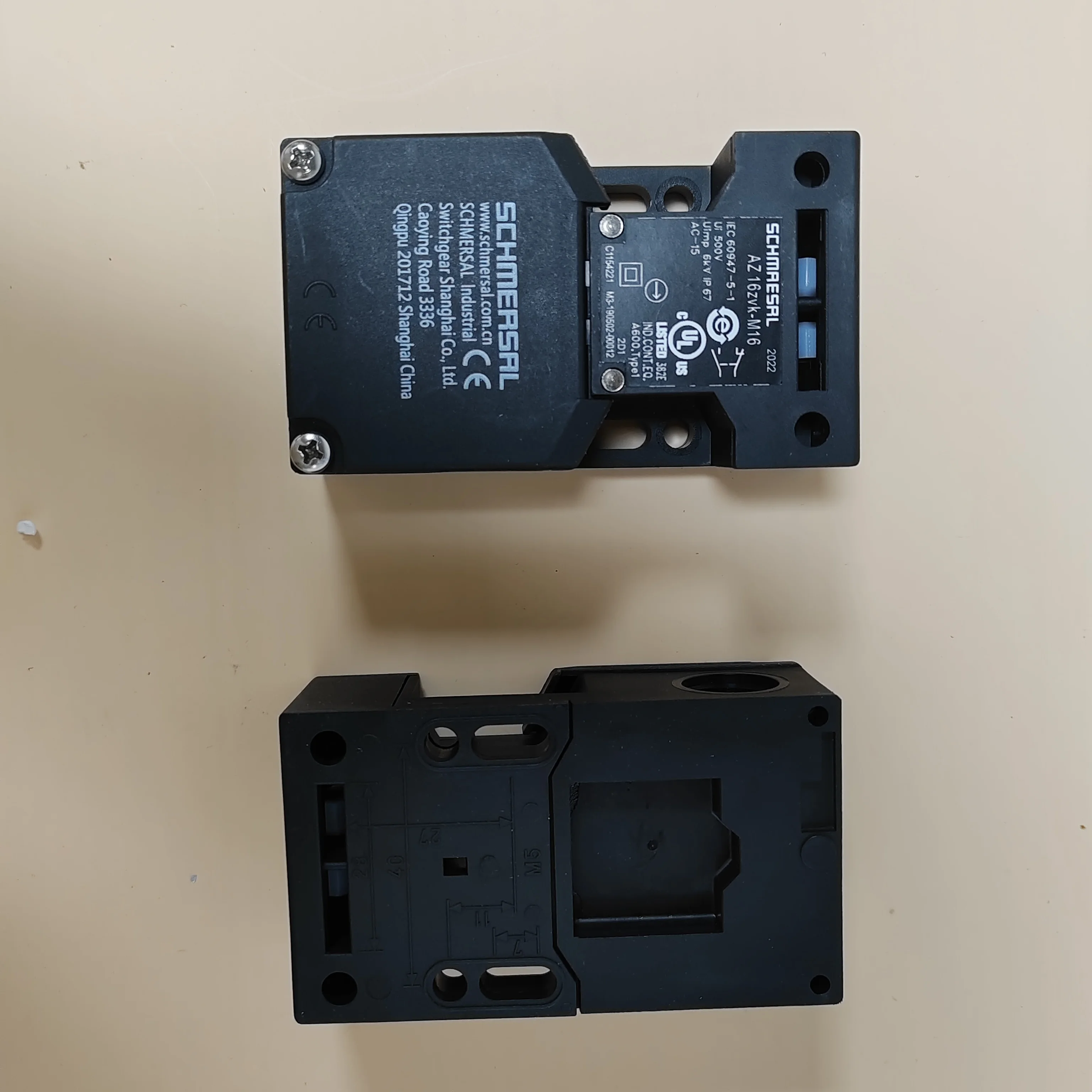 Elevator Spare Parts Schmersal Elevator Switch Az 16 Zvk-m16 Level Limit Switch - Buy Elevator ...