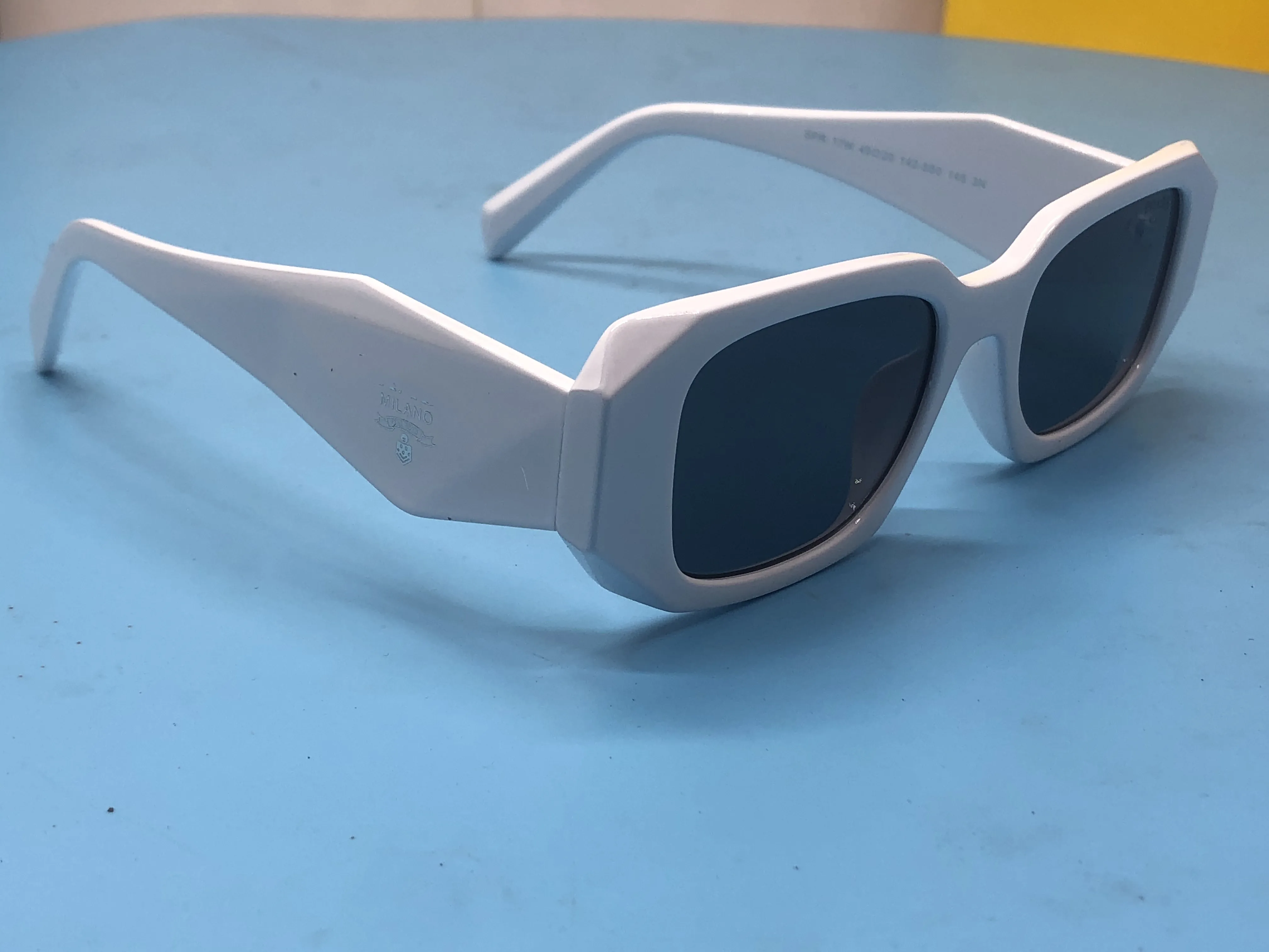 VASHAP SPR 17W Hexagon Sunglasses - Wholesale & Custom Logo