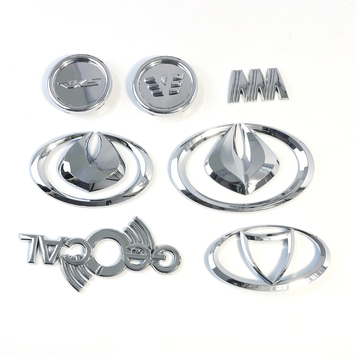 Custom 3D Metal Stickers - Elegant Car Emblems