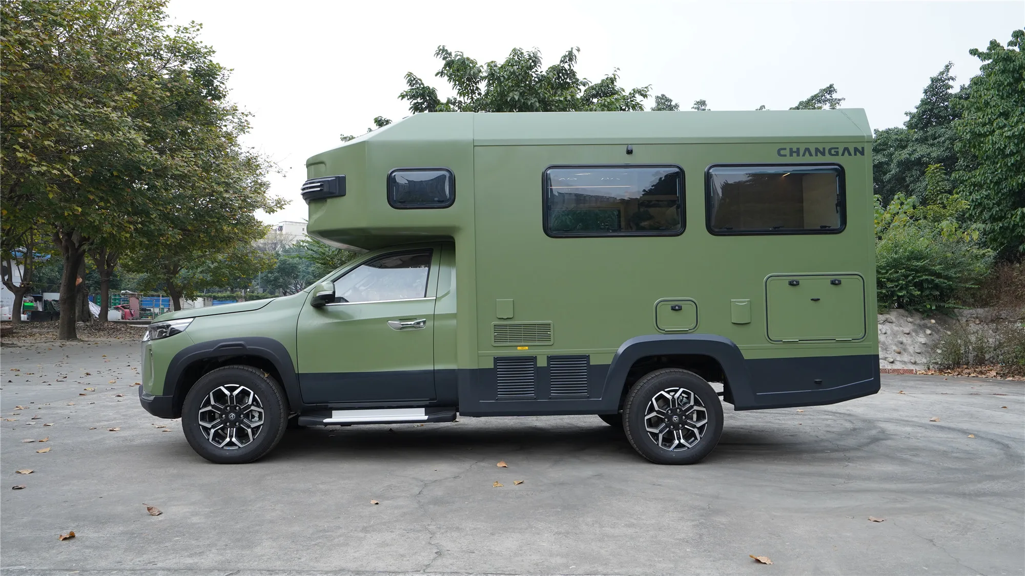 Off-road Rv Camper Luxury Travel Trailers Changan Fengjing Rv Camper ...