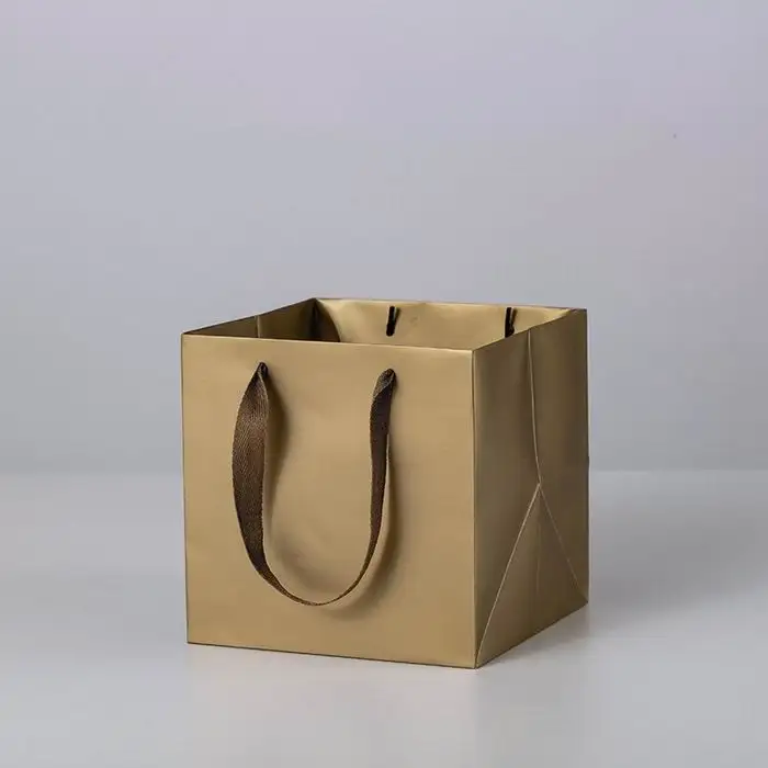 Wholesale/customized Logo Square Paper Gift Bag,Paper Package Bag ...