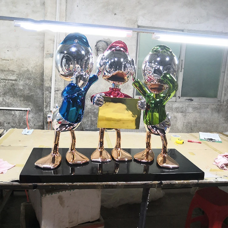 Resin Custom Size Cartoon Game Figure Art Fiberglass Duck Statue ...