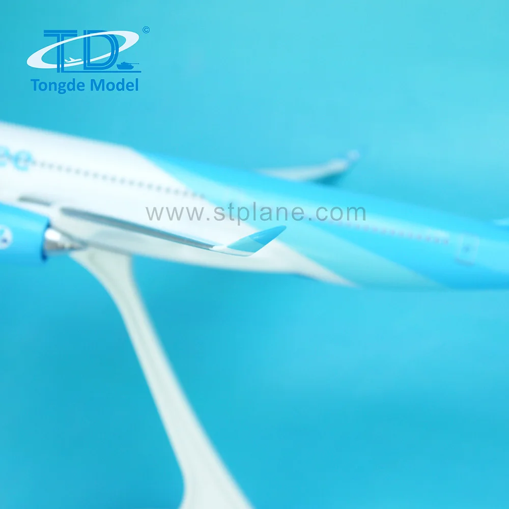 Frenchbee A350-1000 Scale 1/200 37cm Plastic Airplane Model