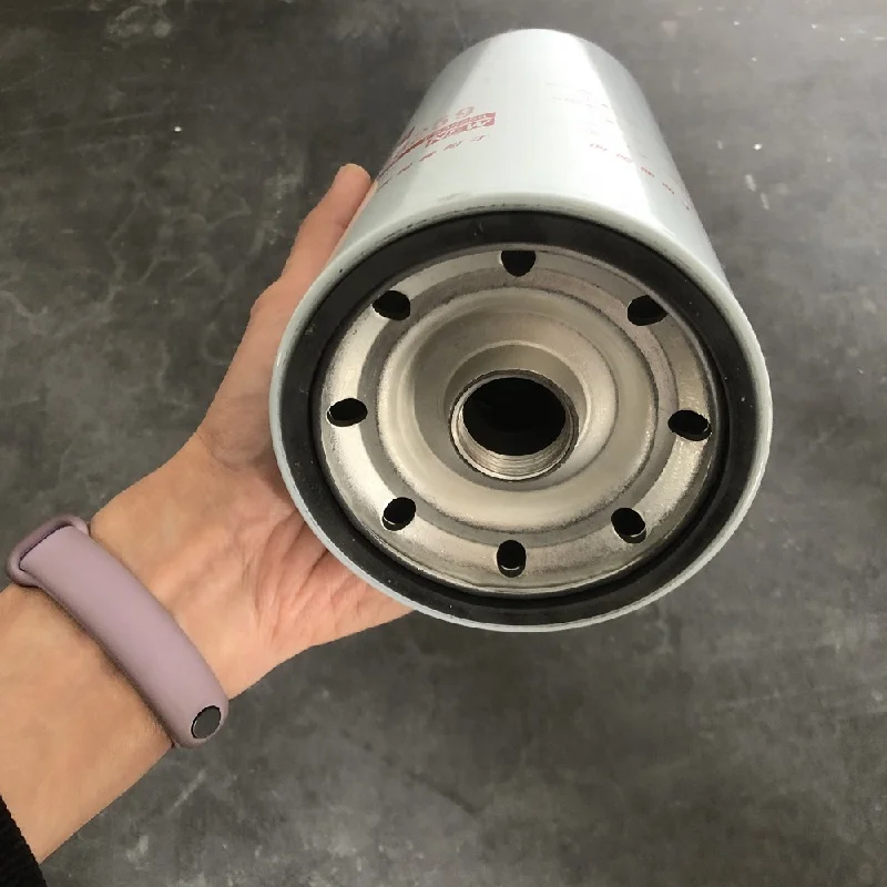 东风金兰GX卡车ISZ发动机机油滤清器C4389022 C4365842 C4388898 LF9080 LF9001 LF9009 ...