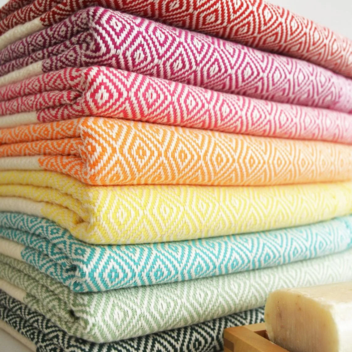 Wholesale European American Style Turkey Tassel Jacquard Weave Custom Geometry Tapestry Woven